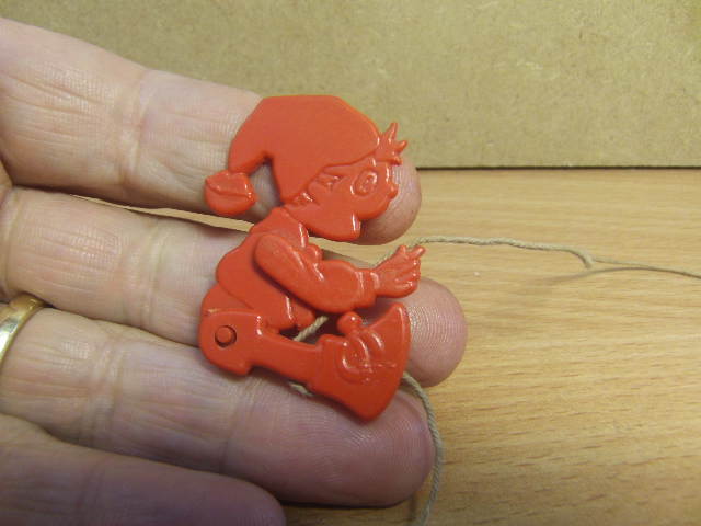Climbing Noddy plastic figure on string from Kellogg’s Ricicles c1959 ...