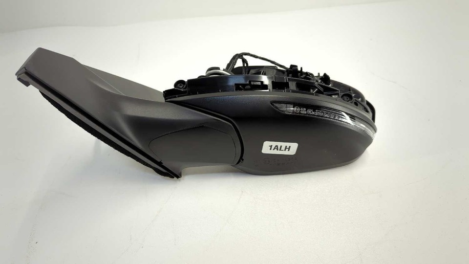 2020-2024 Nissan Sentra LH Door Mirror Signal | 96302-6LB1A | Genuine ...