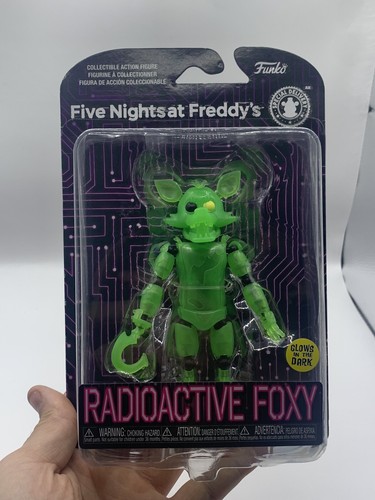 Funko Five Nights at Freddy's Radioactive Foxy Glow Figure FNAF GLOWS ...