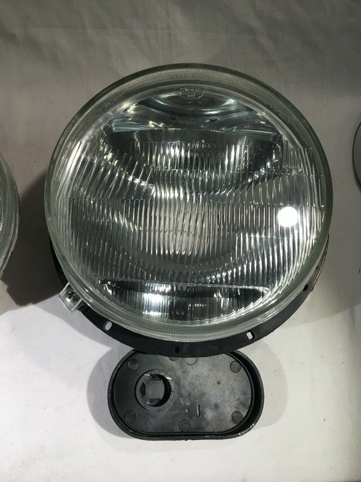 7 Inch Round Headlight H4 Bulb RARE Flat Glass VW Austin Motorcycle ...