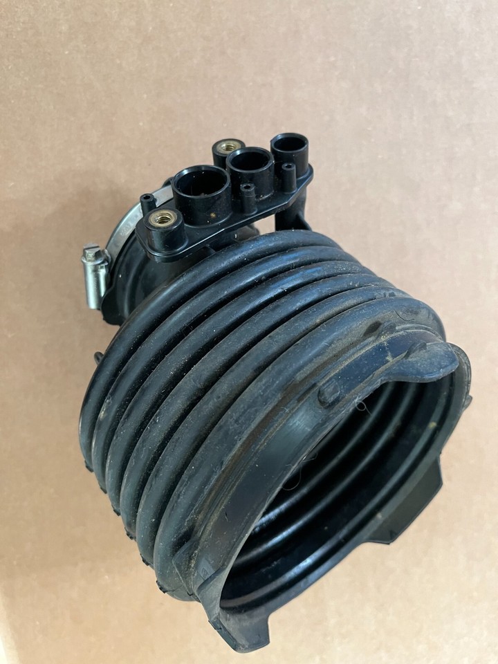 14Kmi MERCEDES 14 - 18 CLA45 AMG GLA250 Intake Duct TURBO CHARGER ...