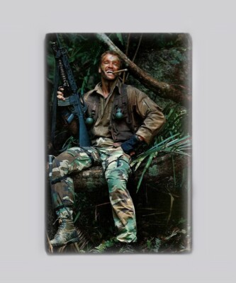 PREDATOR (1987) / SCHWARZENEGGER LAUGHING - 2" x 3" MOVIE POSTER MAGNET ...