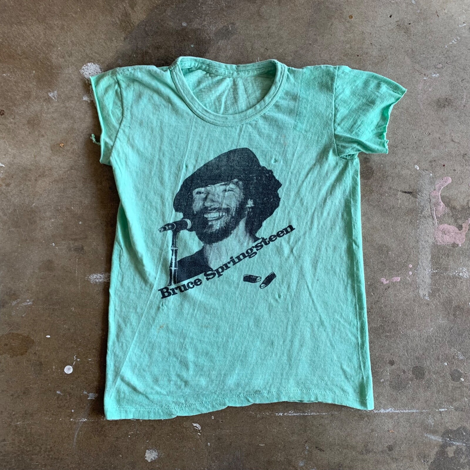 RARE 70s VINTAGE BRUCE SPRINGSTEEN T-SHIRT SZ S DISTR… - Gem