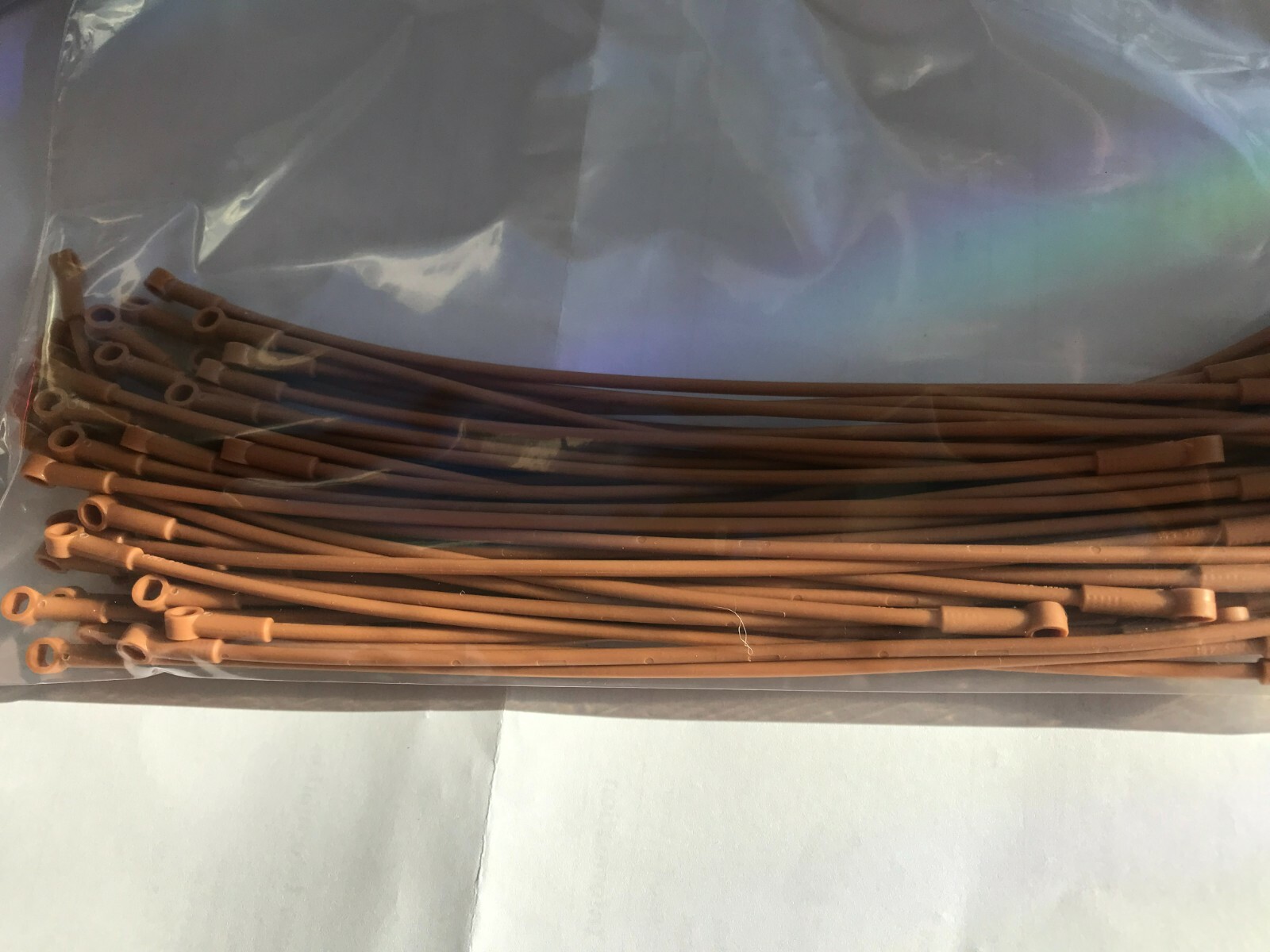 LEGO-NEW-#27965-MEDIUM NOUGAT-HOSE FLEXABLE 22L W 2 CONNECTOR ENDS/-2 ...