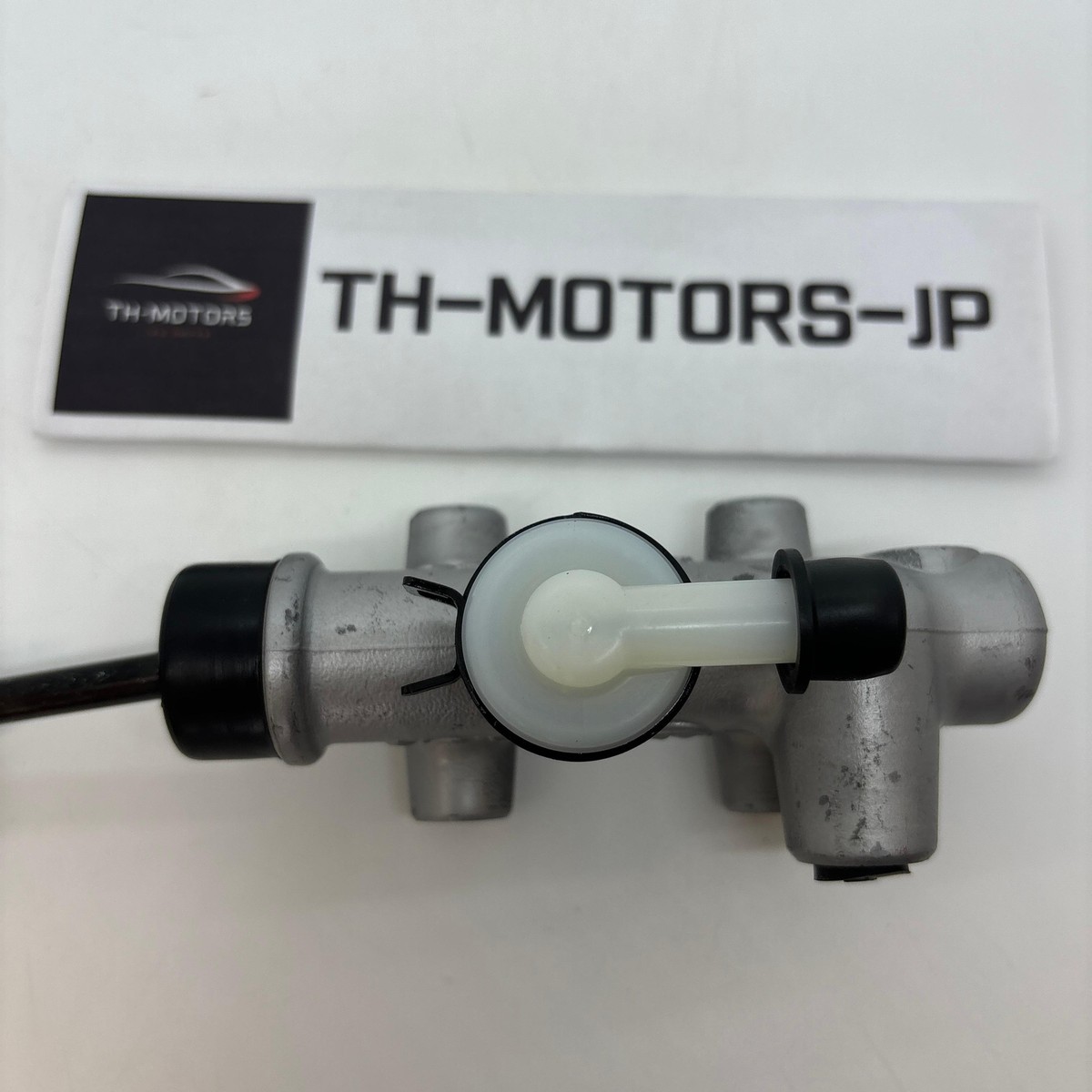 クリスティーナ TOYOTA Genuine DYNA Clutch Master Cylinder Assy 31420-37142