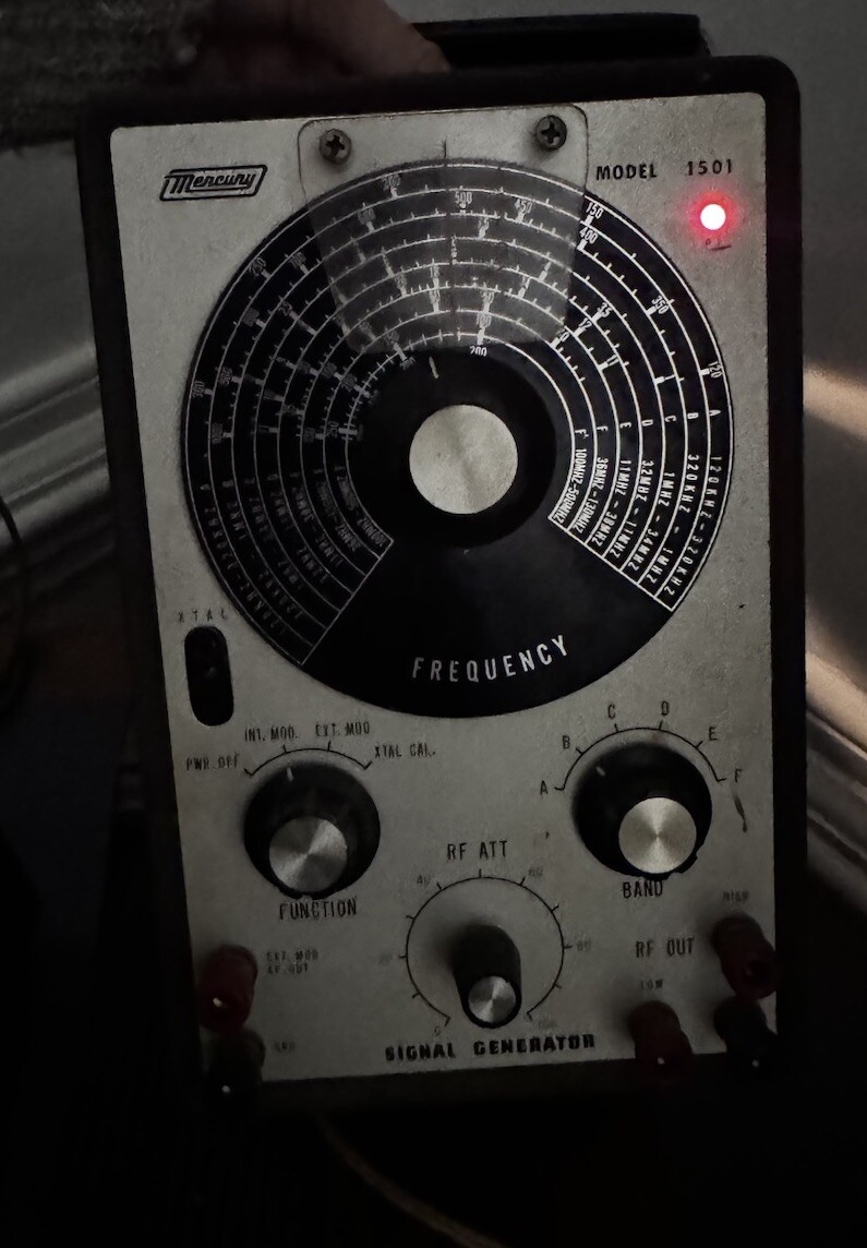 Mercury Model 1501 Signal Frequency Generator Working | eBay