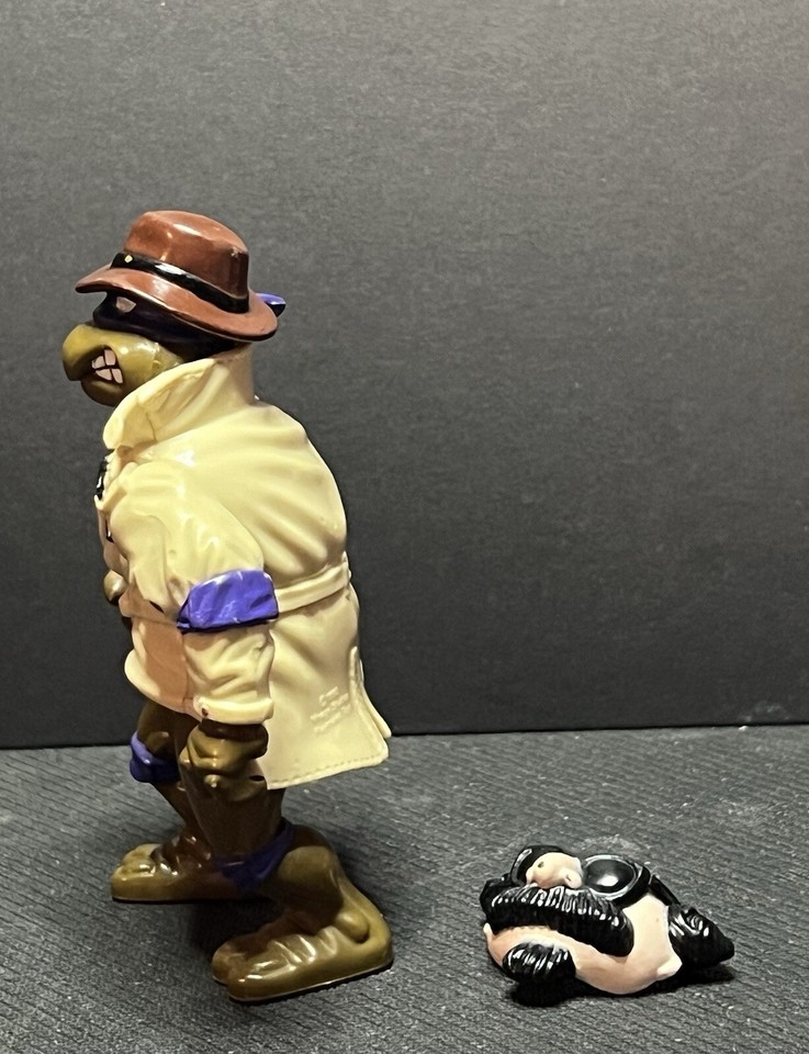 1990 TMNT Don the Undercover Turtle Donatello Detective Action Figure w ...
