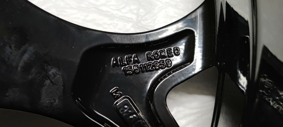 19" Alfa Romeo Giulia QV Quadrifoglio rims Complete set X4 Gloss Black ...