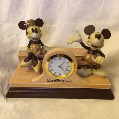 Disney World Mickey & Minnie Mouse Mantel Desk Clock Figurines Wood ...