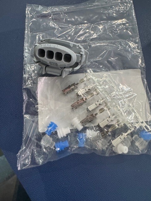 OEM Deutz Diesel Engine Plug In Connector 04216854 | eBay