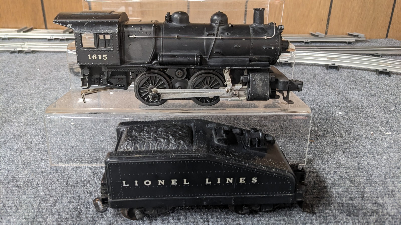 Lionel Postwar 1615 0-4-0 Switcher Steam Engine and Tender | eBay
