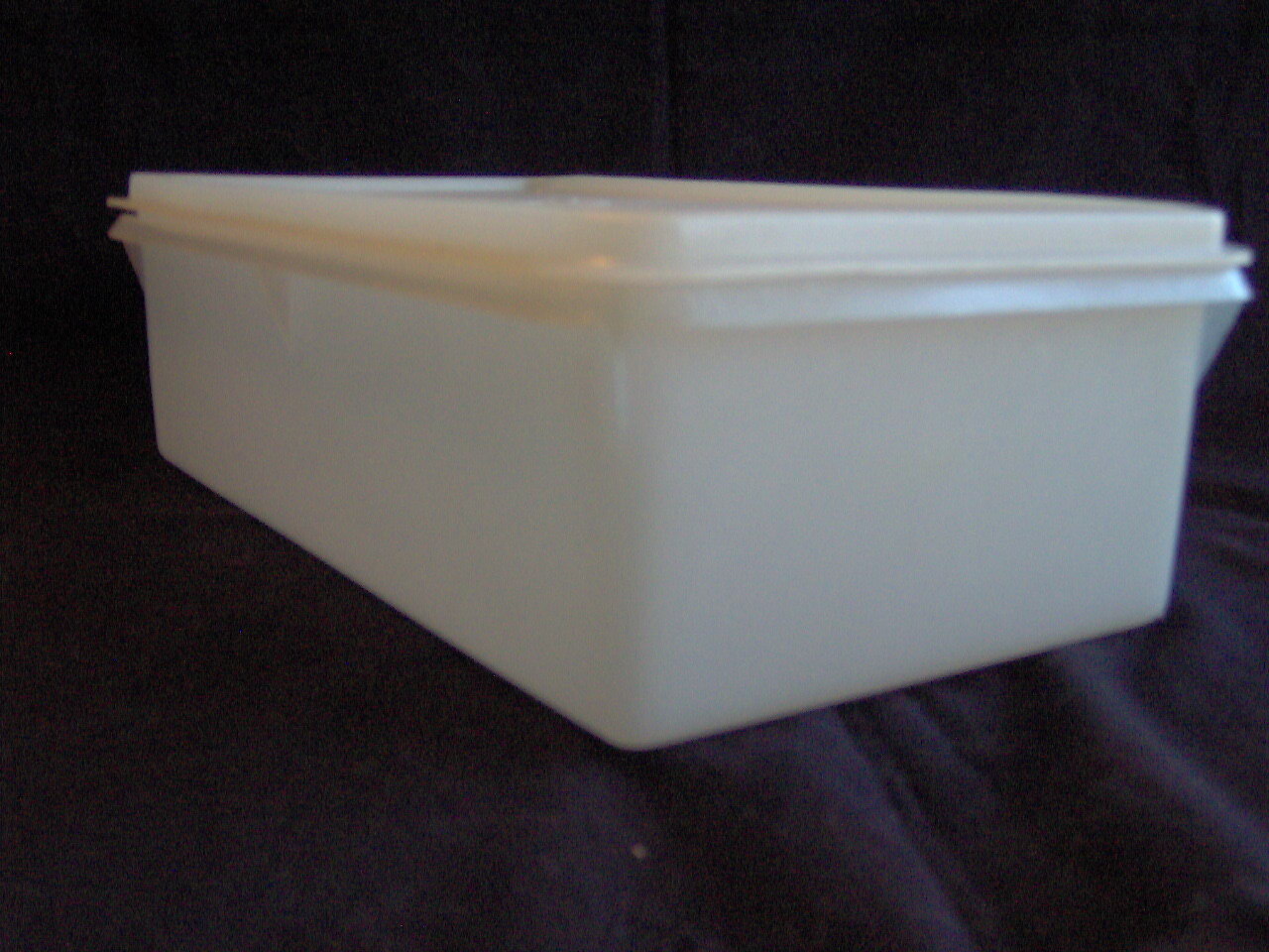 TUPPERWARE KRACKER CRACKER KEEPER SAVER CONTAINER #677 #678 Sheer CRAFT ...