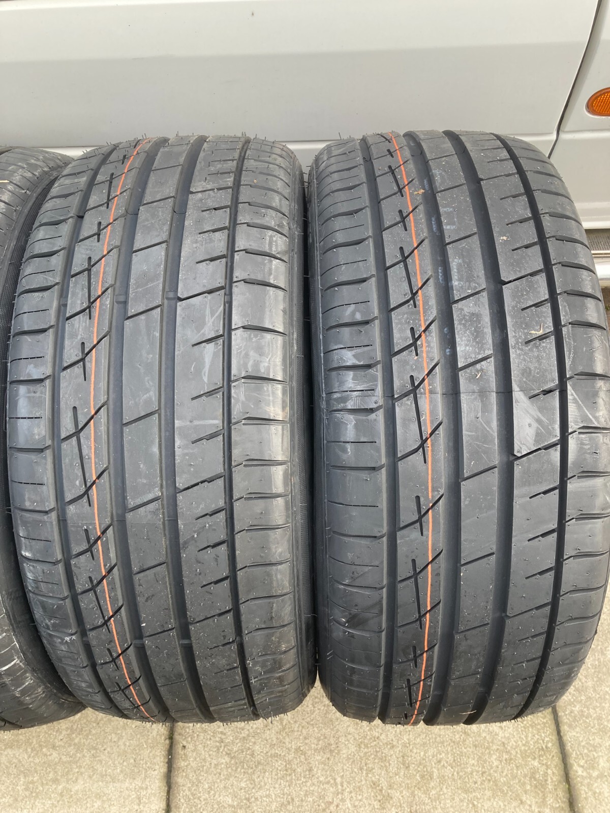2 x 235/55R19 105V XL ACCELERA SUV 4X4 ST68 EXTRA LOAD TYRES 235 55 19 ...