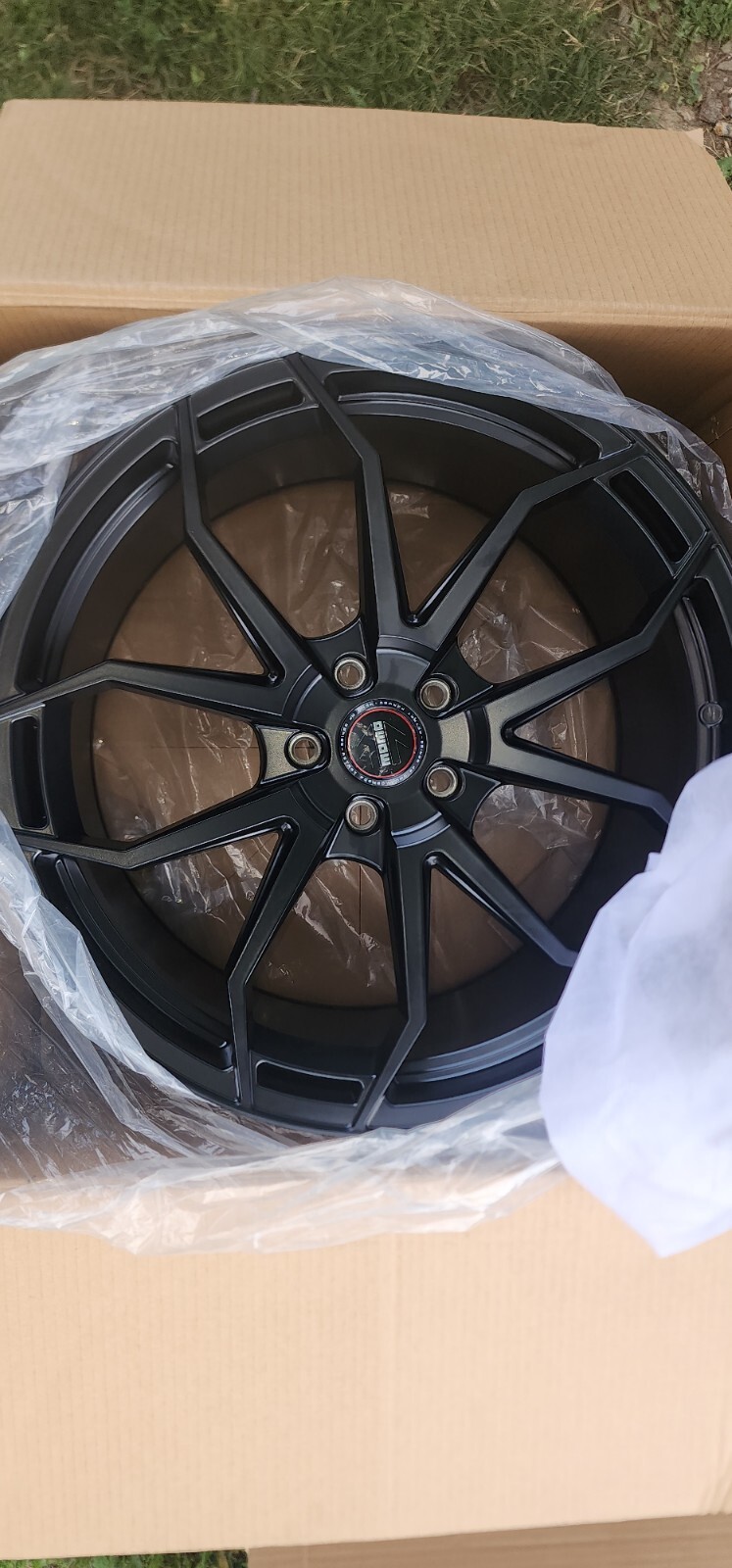 20-inch MOMO ANZIO Rims 5x114.3 Set of 4