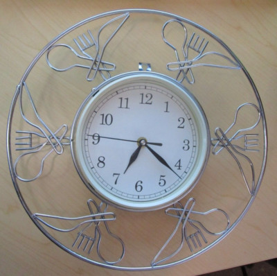 13" Fork Spoon Knife Utensils Kitchen Clock Battery Wall Hanging | eBay
