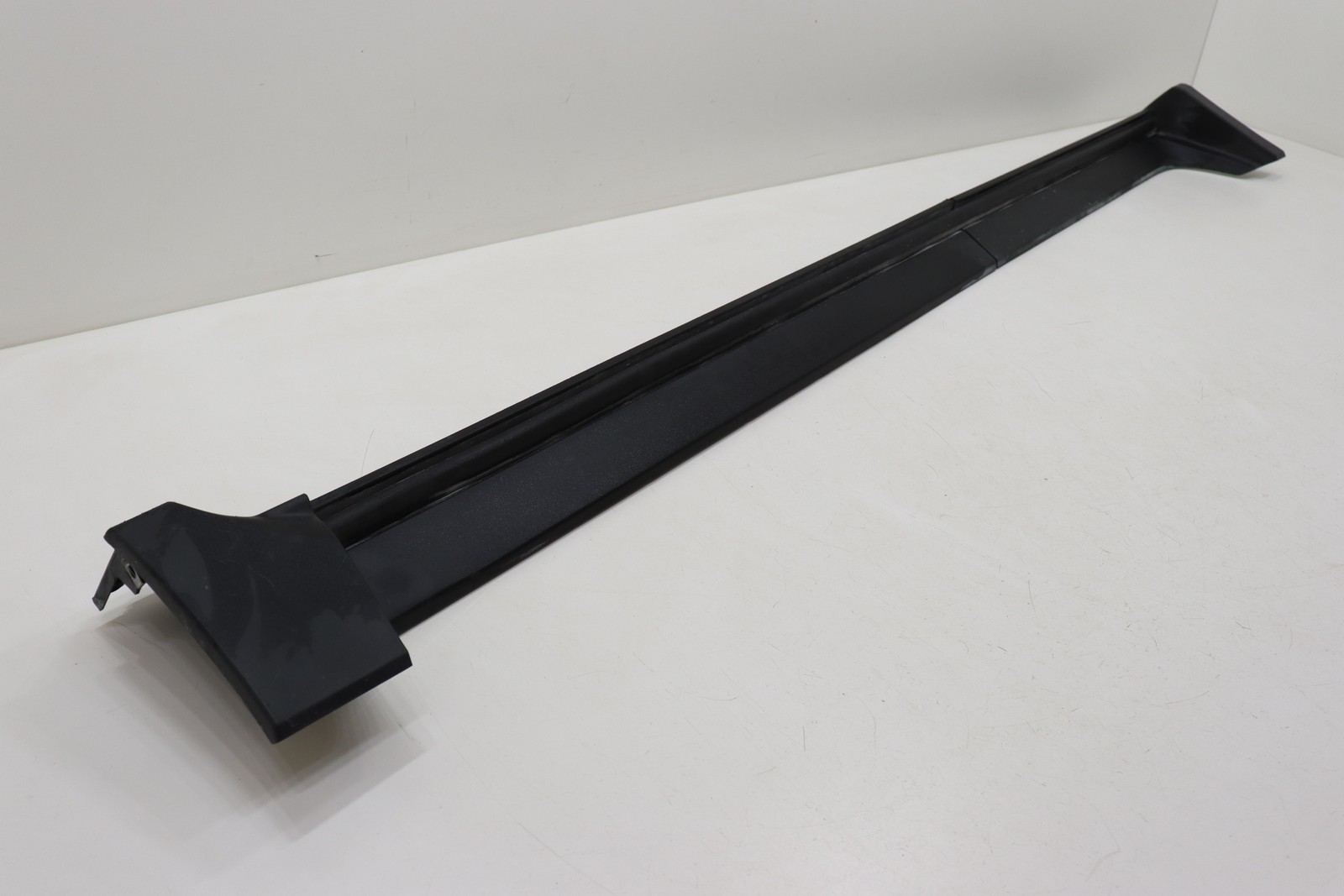 2018 - 2024 CHEVROLET EQUINOX RIGHT SIDE ROCKER MOLDING COVER PANEL OEM ...