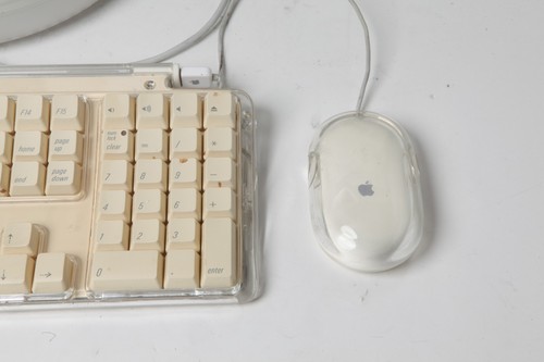 Apple iMac G4 700MHz, 40GB HDD, 640MB RAM, OSX 10.4 Tiger, Repasted ...