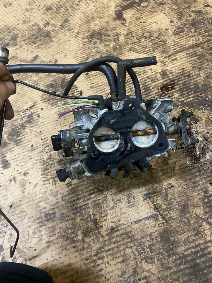 Chevy 350 TBI Throttle Body ML1S23 | eBay