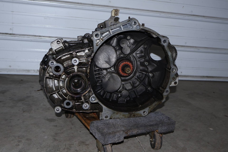 2000-2006 AUDI TT QUATTRO 1.8L - 6-Speed Manual Quattro Transmission ...