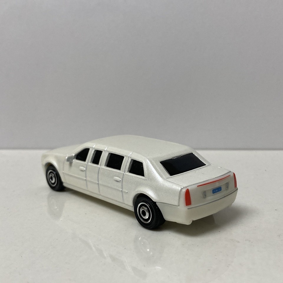 2015 15 Cadillac One President Limo Collectible 1/64 Scale Diecast ...