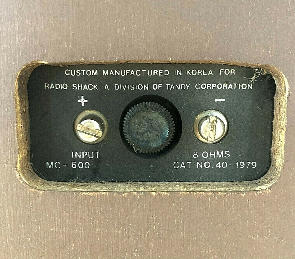 Realistic MC-600 Bookshelf Speakers | Wood Cabinets | 8 Ohms | Vintage ...