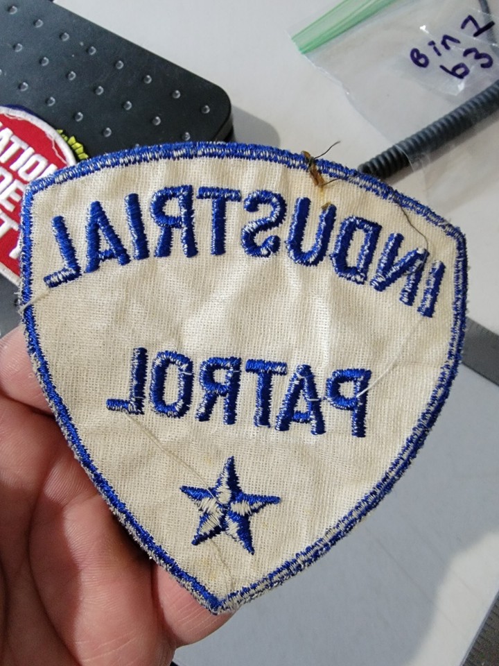 Bin1 b3 patch unknown state security Industrial patrol vintage ...