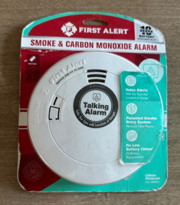 First Alert Smoke Carbon Monoxide Alarm Detector White Talking Alarm | eBay