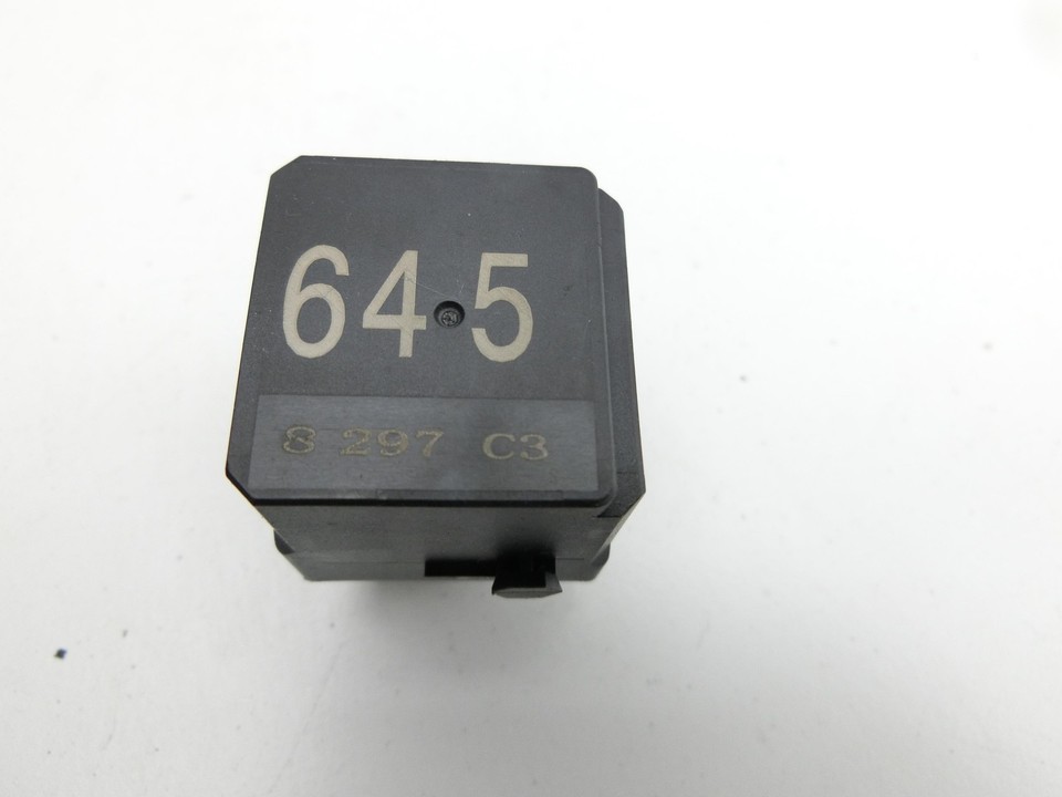 Relais Contacteur 645 pour VW Caddy SA IV 15-20 4H0951253A | eBay