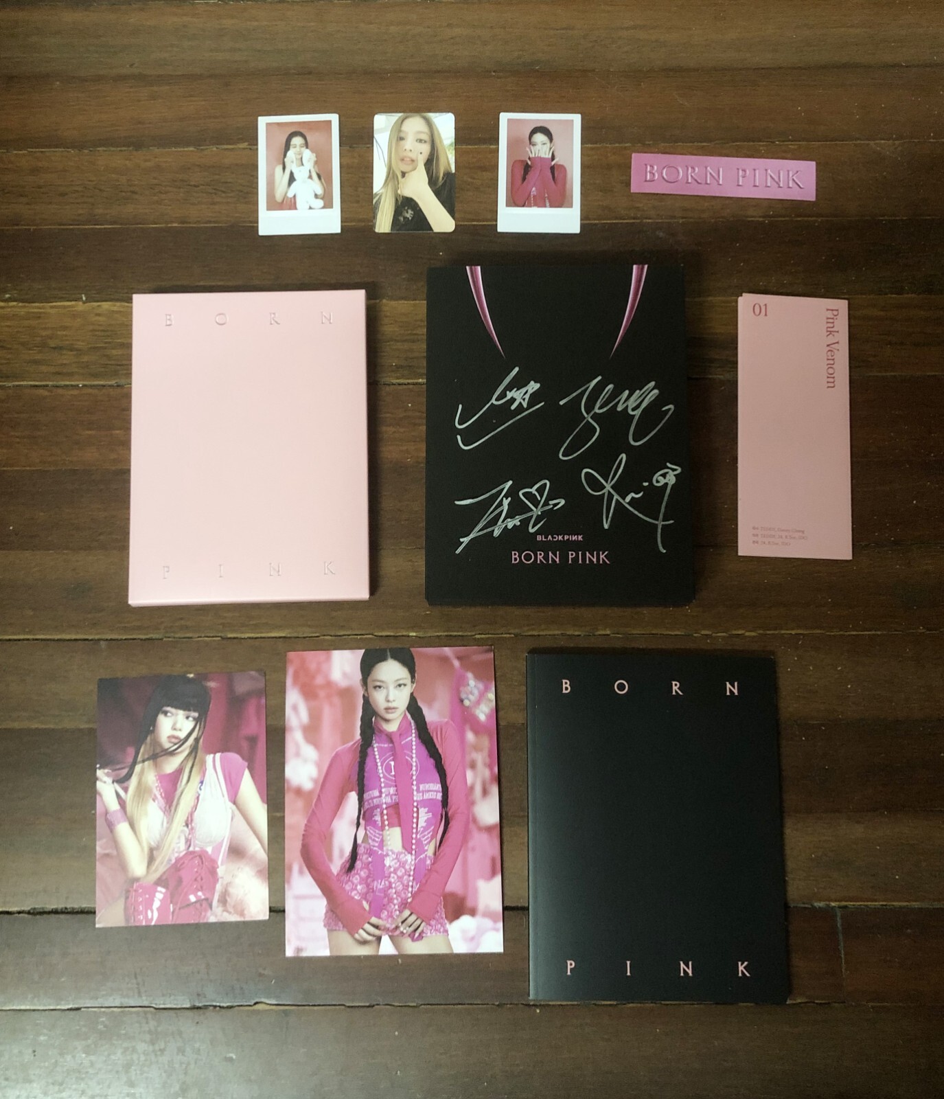 Blackpink All Member BORN PINK Autographed CD+Photobook+Photocard Pink ...