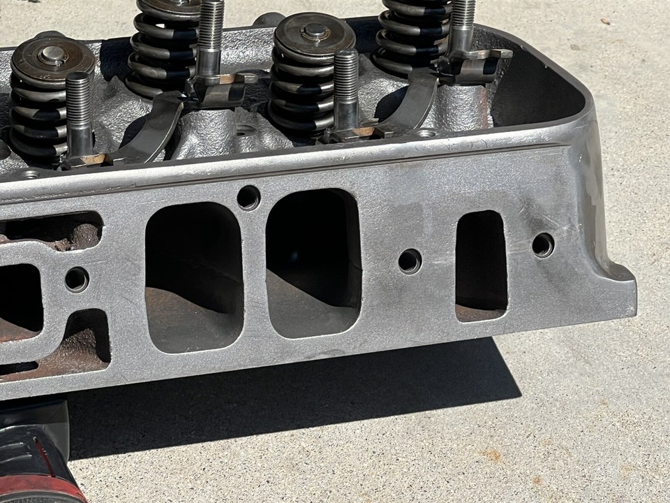 396 427 454 LS6 BBC Big Block Chevy rectangle port heads 3994026 NOS ...