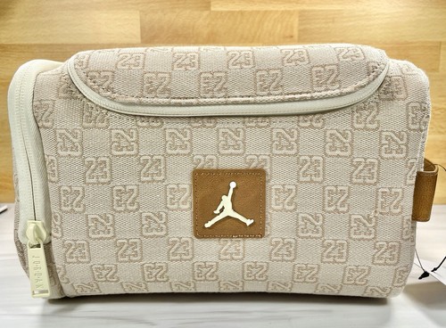 Jordan Monogram Logo Jacquard Dopp Kit 5.9L Luxury Travel Bag Coconut ...