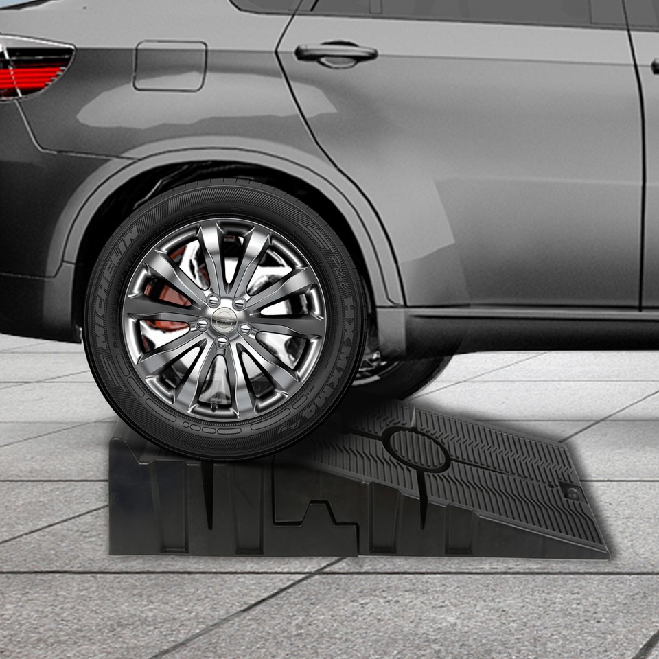 Two Pieces Non-skid base Vehicle Ramp 16,000 lbs Capacity and 17 degree ...