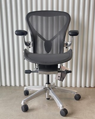 Chairs - Used Aeron Chair