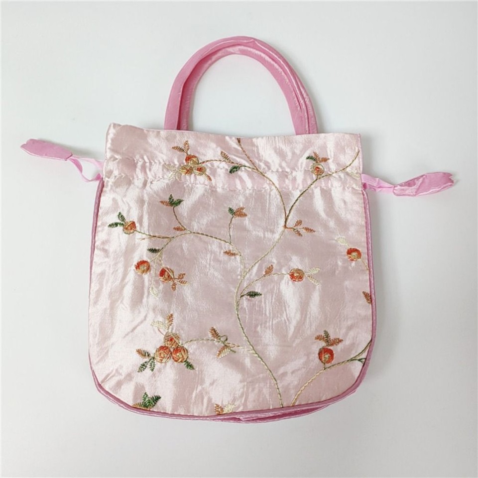 Handmade Women Flower Handbags Embroidered Flower Jewelry Bag Women ...