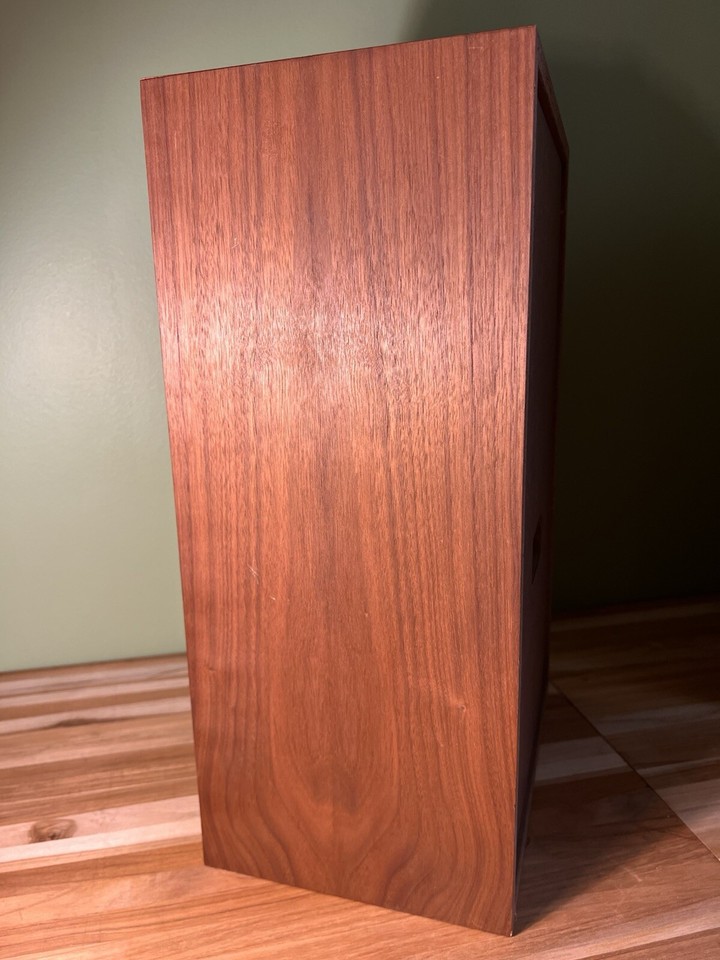 2 VINTAGE REALISTIC Radio Shack MC-1201 40-1990 Bookshelf Speakers ...