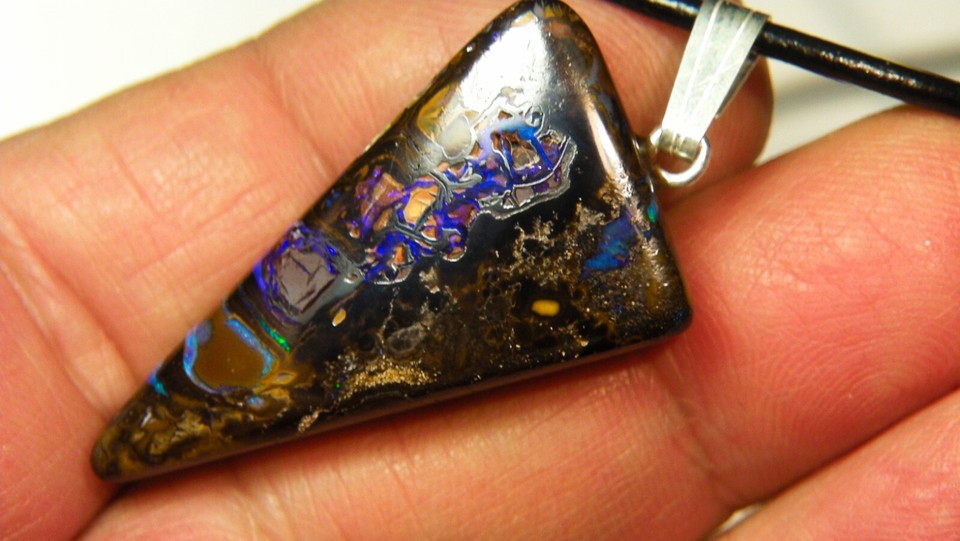 64.2c KOROIT AUSSIE QUEENSLAND BOULDER OPAL 925 STERLING SILVER PENDANT ...