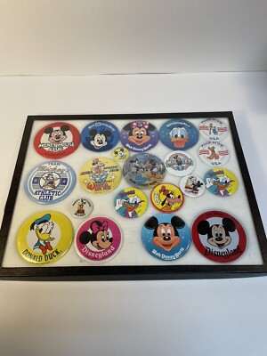 Vintage lot of 20 walt disney Mickey mouse Donald Duck buttons W/case ...