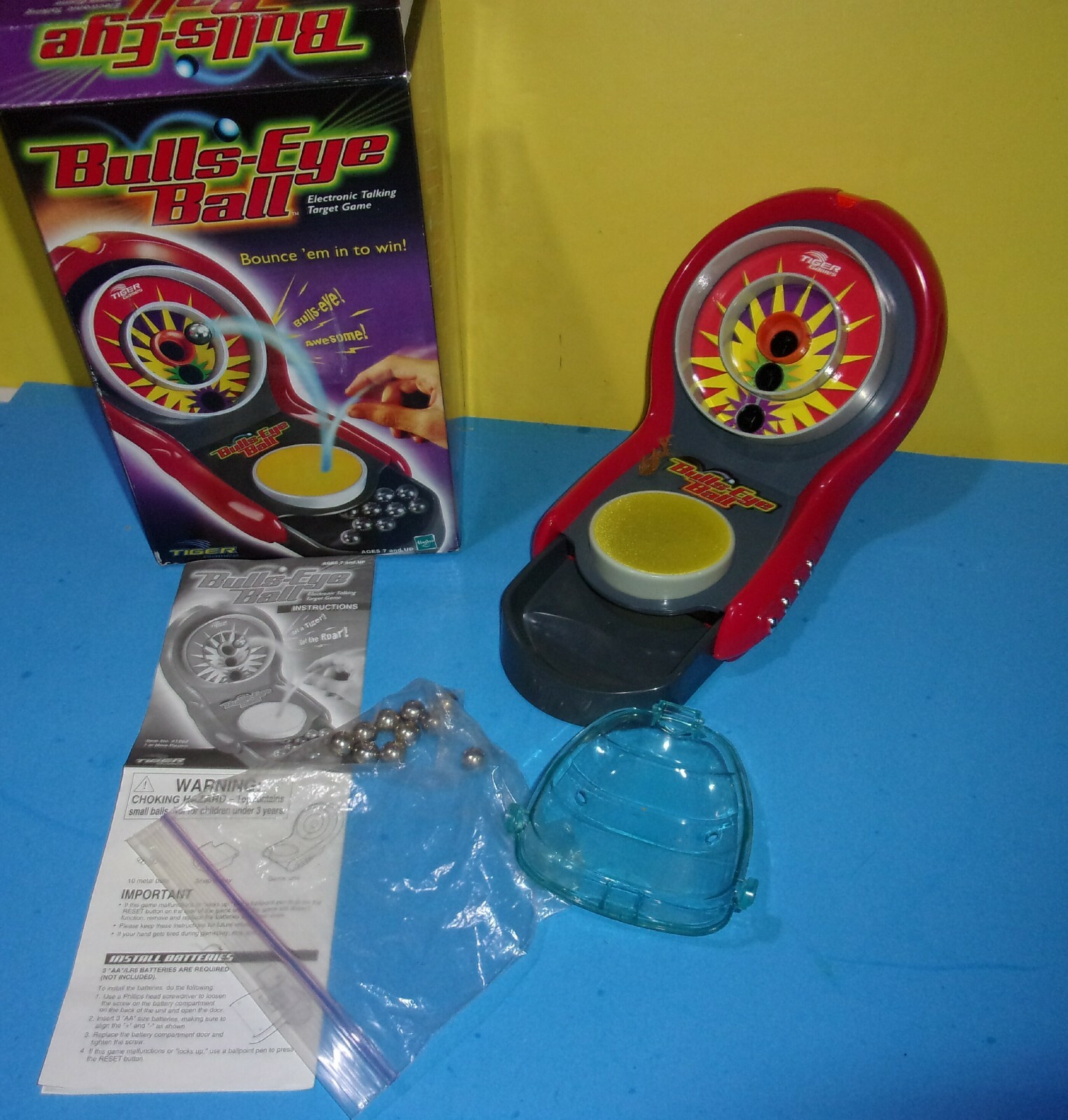 2003 Hasbro Tiger Electronics BULLS-EYE BALL Game Complete Working 10 ...