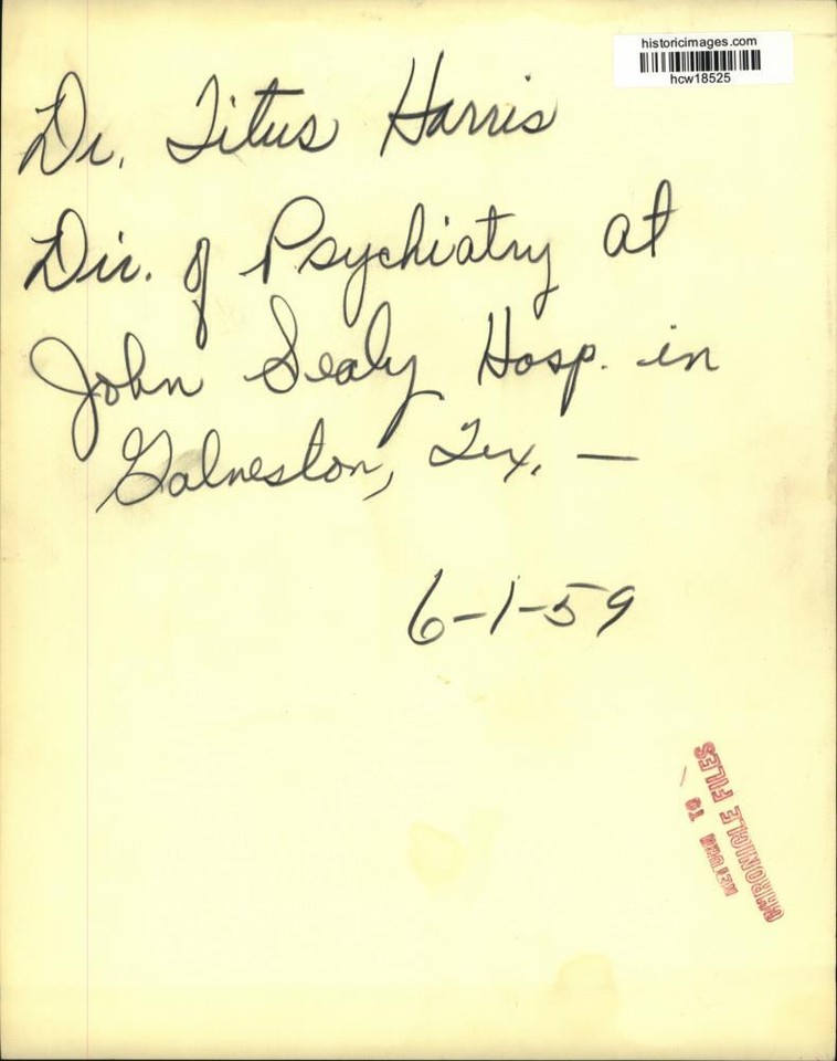 1959 Press Photo Director Dr. Titus Harris of John Sealy Hospital in ...