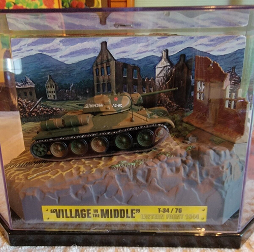 Matchbox Village in the Middle T-34/76 Die Cast Tank Eastern Print 1944 ...