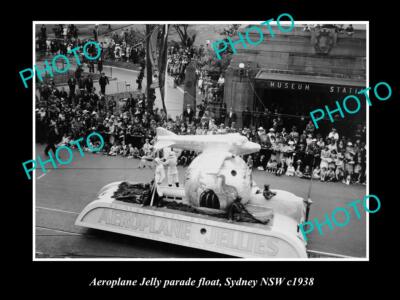 OLD LARGE HISTORIC PHOTO OF THE AEROPLANE JELLY PARADE FLOAT SYDNEY NSW ...