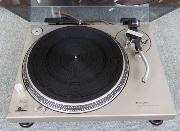 Technics SL-1200 First Direct Drive DJ Turntable Record Player USED ...