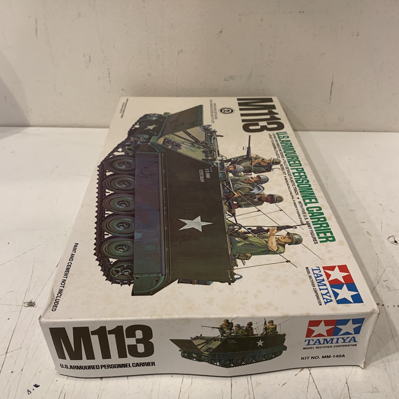 Tamiya M113 U.S Armoured Personnel Carrier 1/35 model kit No. MM-140A ...