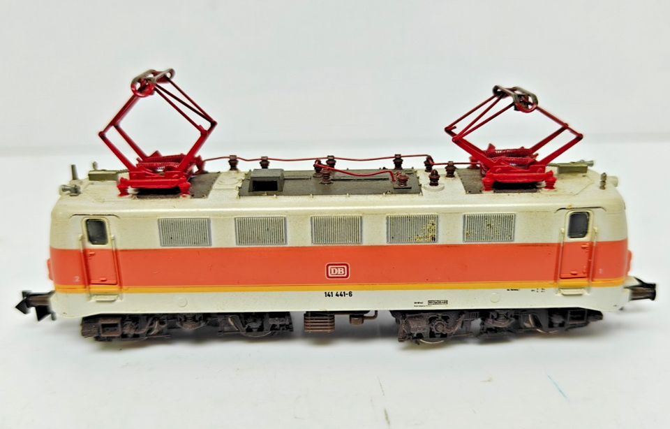 Fleischmann Piccolo Loco N Gauge DB 141 441-6 Orange & Grey with 2 ...