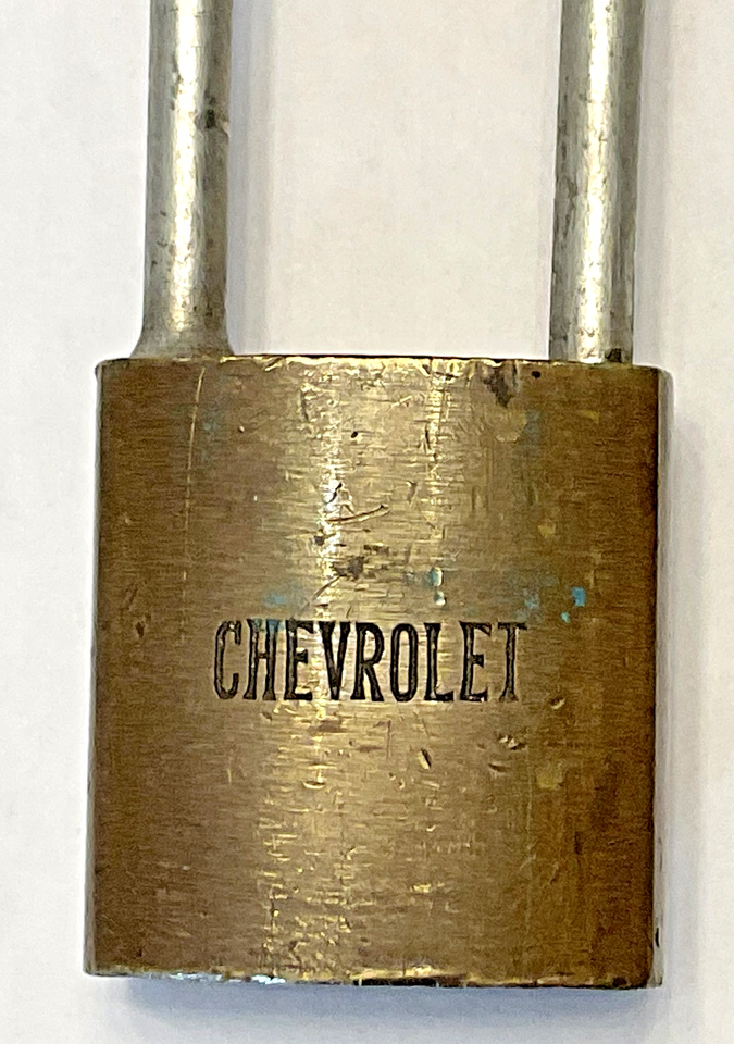 Must see CHEVROLET Best padlock KEY Chevy lock long neck car bike auto ...