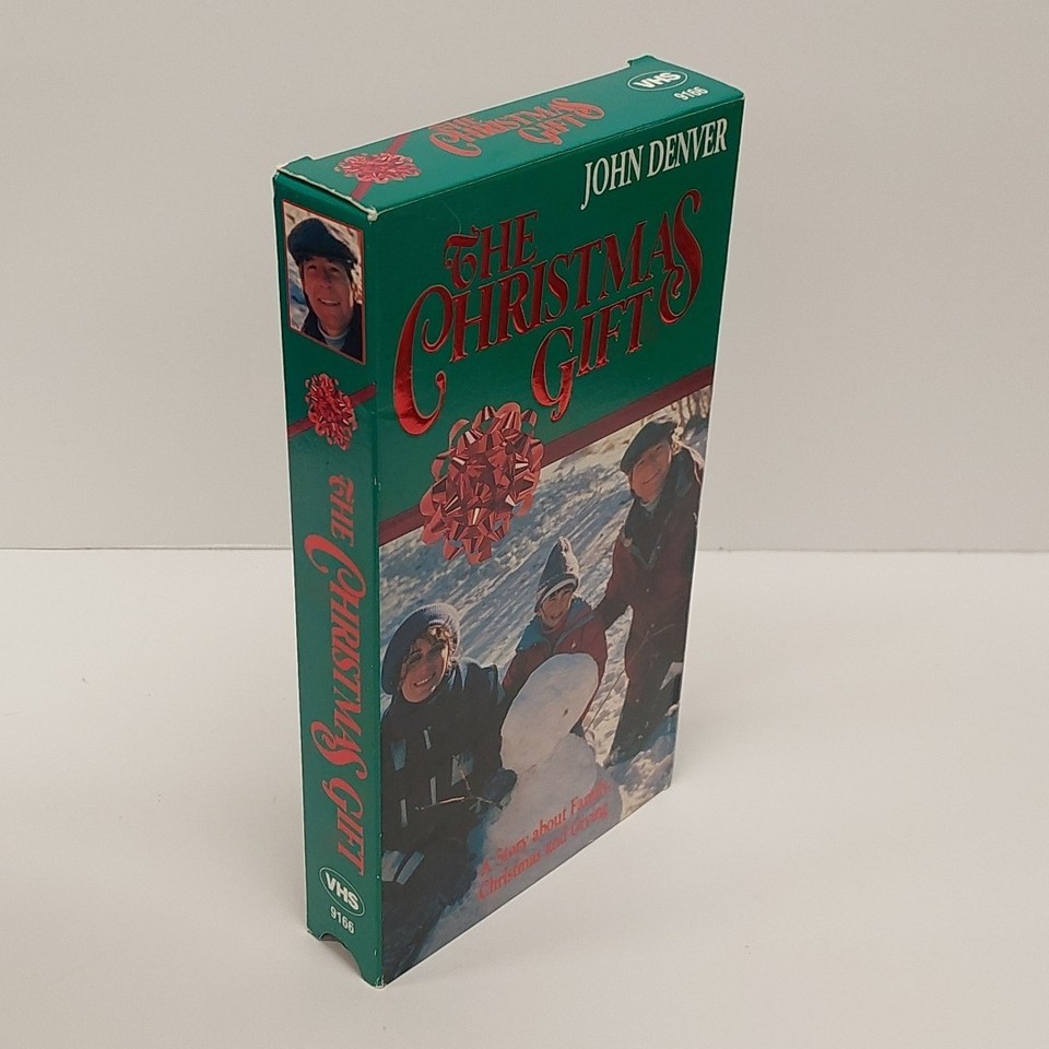 The Christmas Gift: John Denver (VHS, 1990, Goodtimes Home Video) Free ...