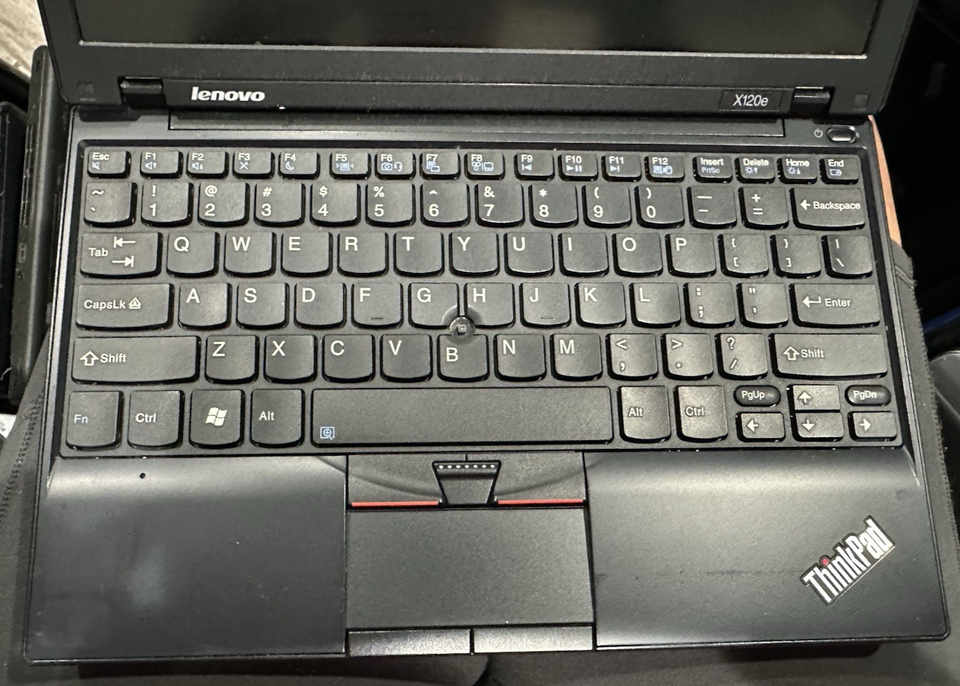 Lot of 5 Lenovo ThinkPad X120e 11.6" AMD E-350 1.6 GHz 4GB RAM 320GB ...