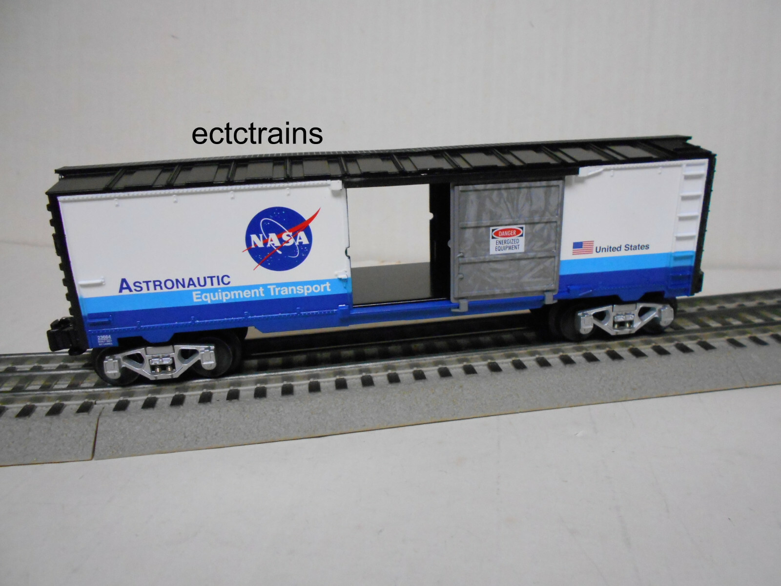 LIONEL NASA 23084 ASTRONAUTIC EQUIPMENT TRANSPORT BOXCAR FROM 2123080 ...