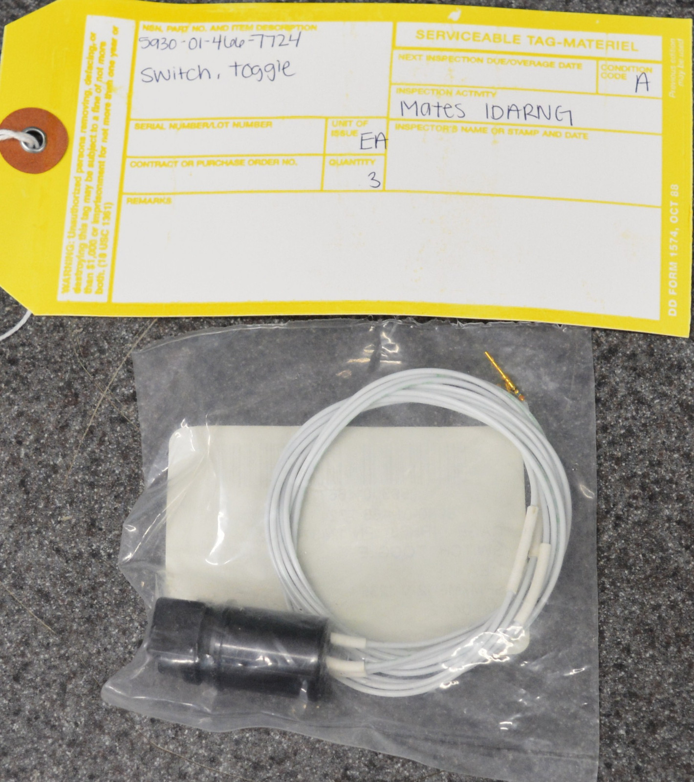 MILITARY TOGGLE SWITCH 5930-01-466-7724 12437476-2 T1-0253 M1A1 ABRAMS ...