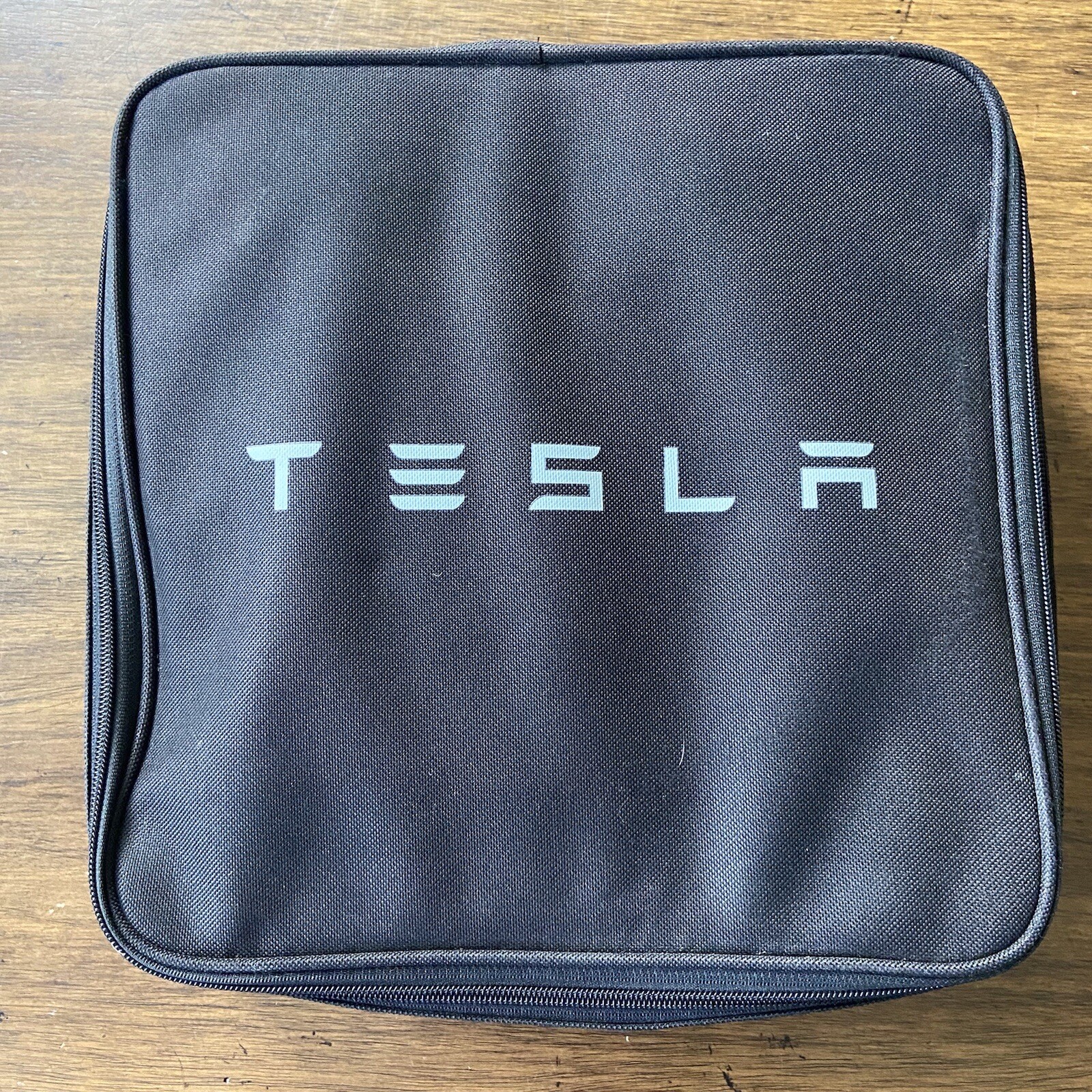 Tesla 3 Y Gen 2 Mobile Connector Charger UMC NEMA 10-30 dryer outlet ...